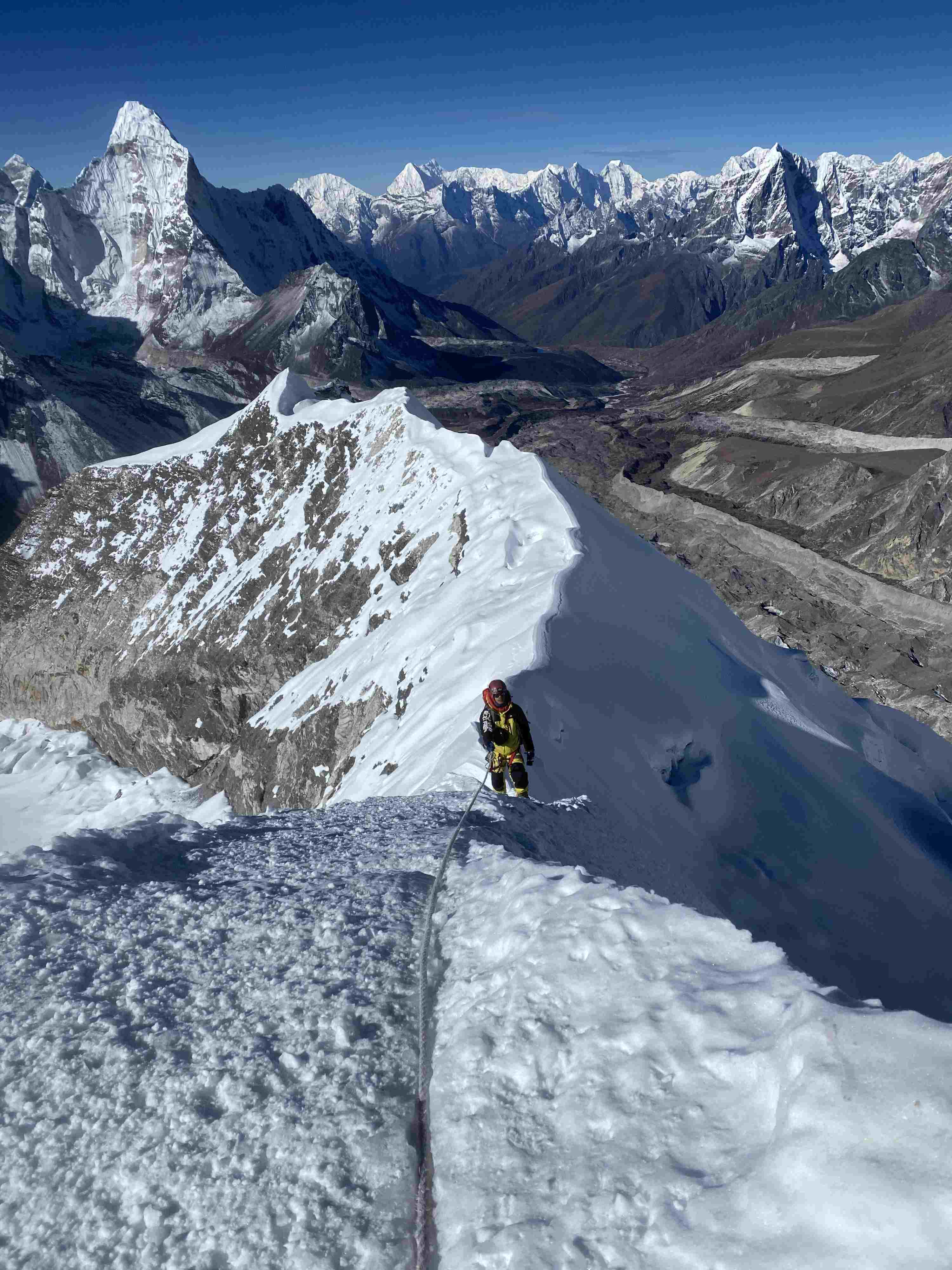 Island Peak Climbing With EBC 17 Days, Island Peak Summit